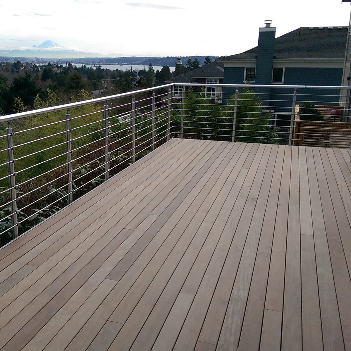 Prova PA2 36" Side Mount Post | Staircase & Railing Store